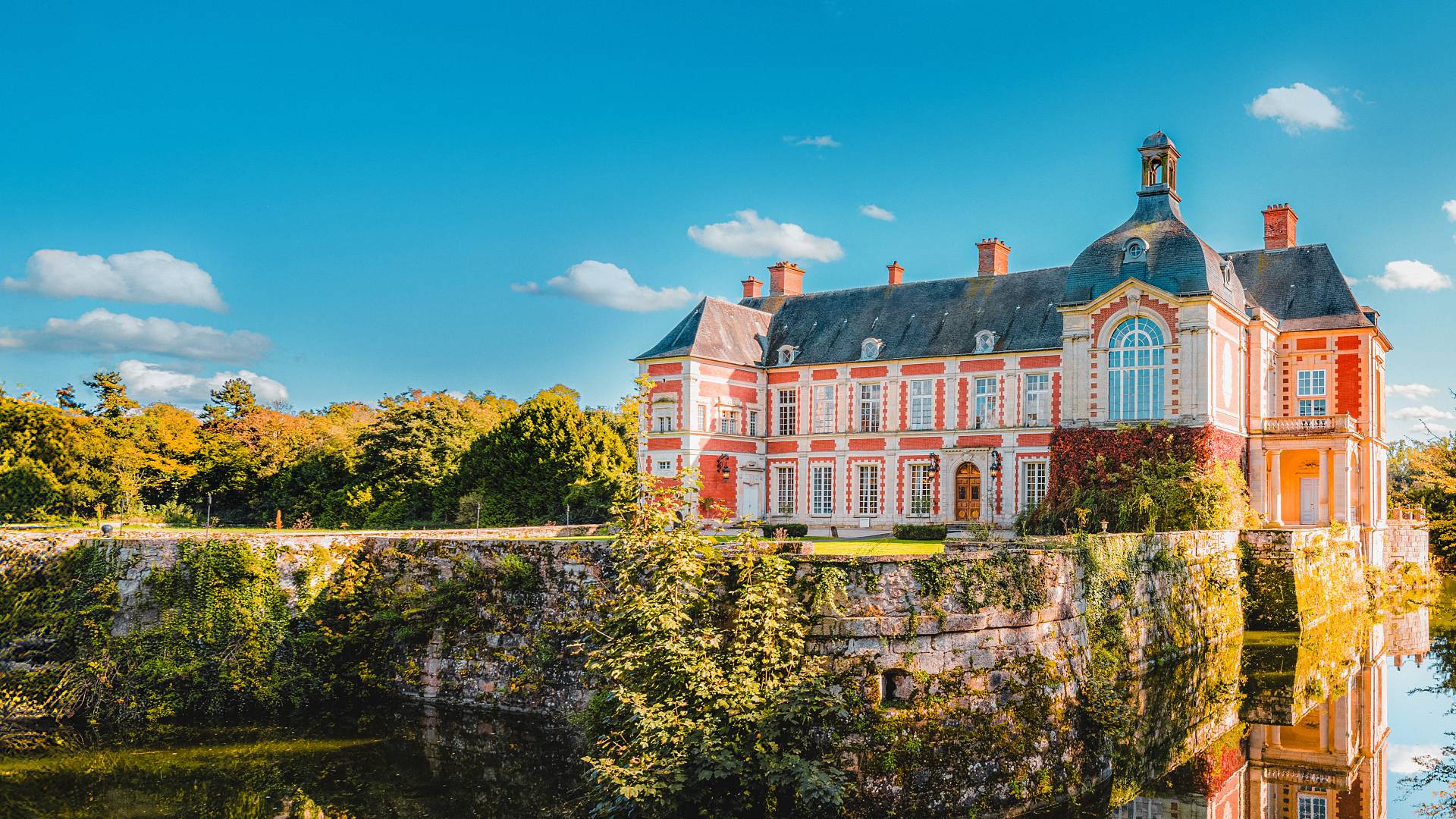 Daphne and Ian are in tears as HGTV exits Castle Impossible: "Finally ...